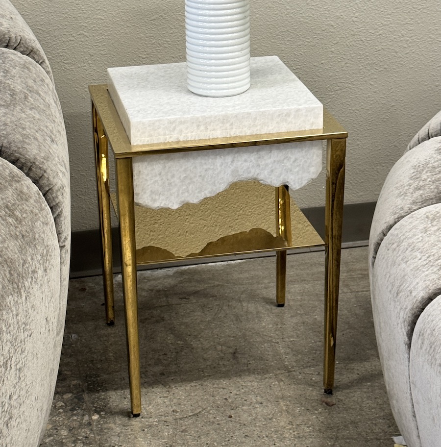 Hotel Surplus: Vero Marble Side Table - Snow White