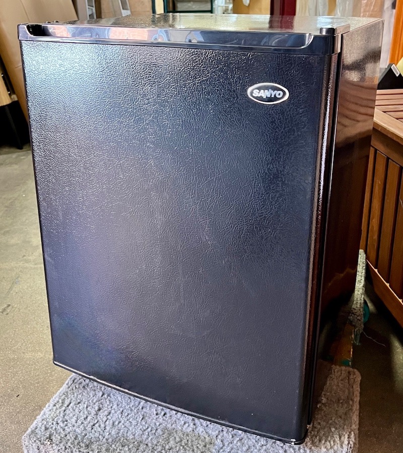 Hotel Surplus: Used Hotel Mini-Fridges