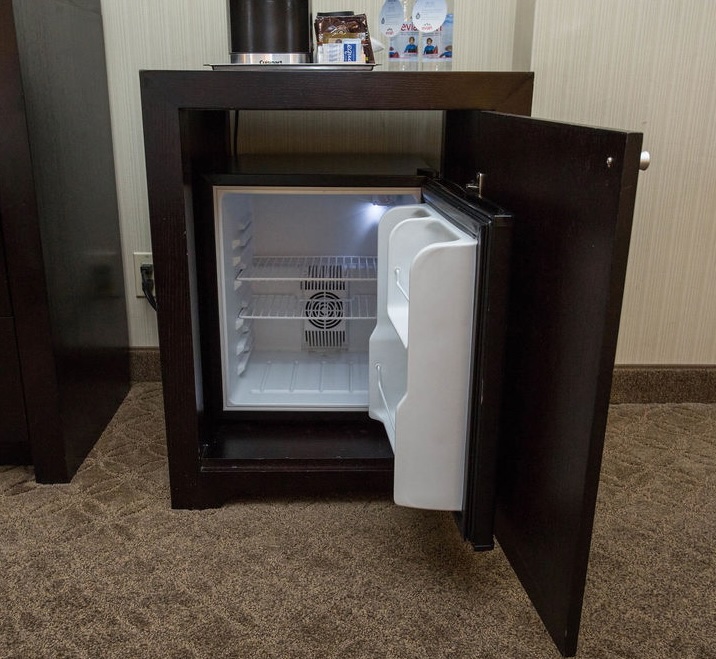 Hotel Surplus: Bar Cabinet with Mini Fridge - Hilton Anaheim